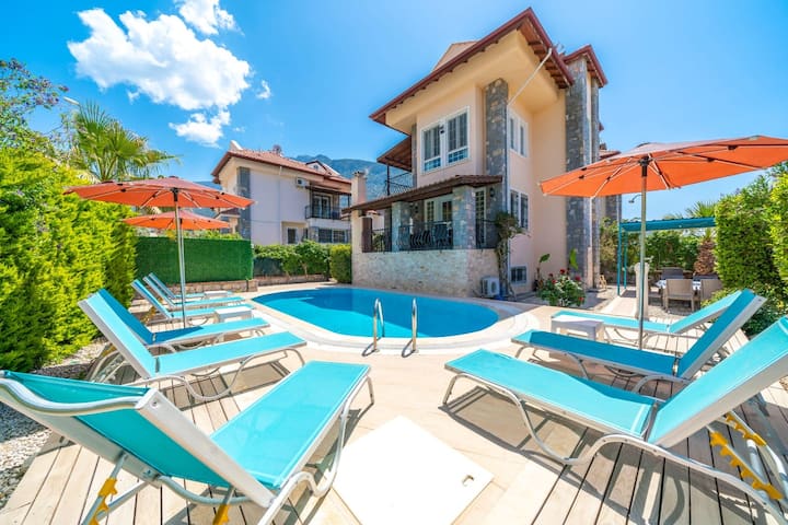 Daisy Garden - Müstakil  ÖZel Havuzlu Villa - Ölüdeniz