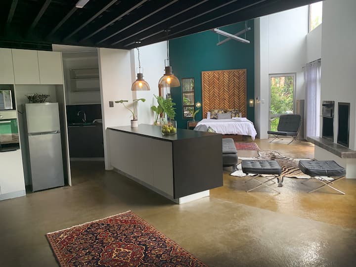 Urban Bliss Studio - Bloemfontein
