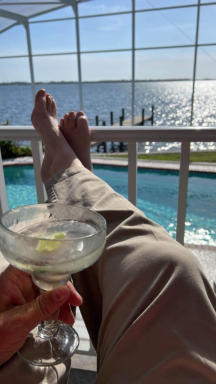 The Bays Edge Retreat Waterfront (Sleeps 13) - Bradenton, FL