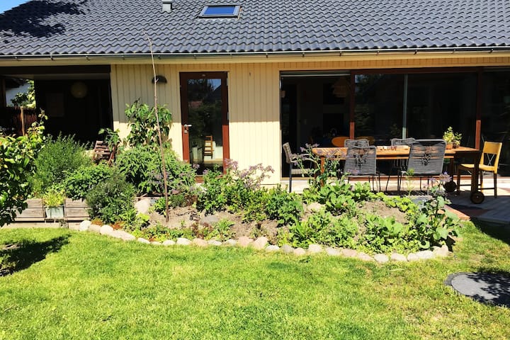 Unikt Familiehus Med Have Tæt Ved City Og Natur - Copenhagen