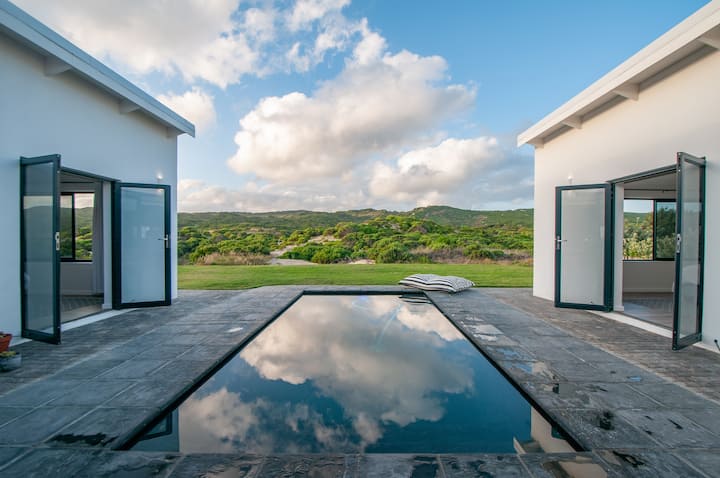 House Zenji Stilbaai East (Easy Beach Access) - Still Bay