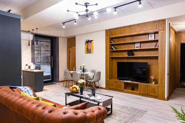 Deluxe 4bd /W Ararat Views | Selfcheckin | Netflix - Yerevan