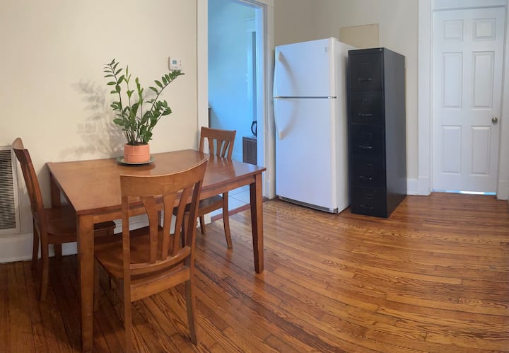 Clean, Quiet, Secure Bedroom In Vcu Richmond Va 3 - Richmond, VA