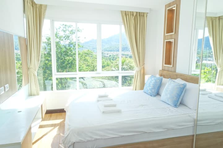 One Bedroom Condo On The 5th Floor - 1000/100 Mbps - Phuket