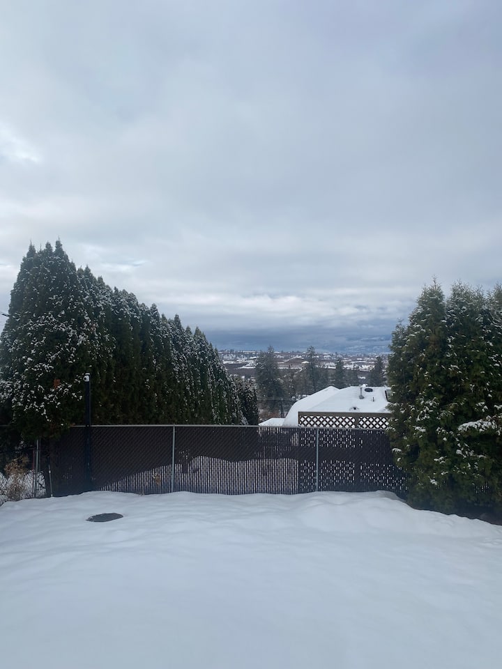 Tk's Getaway - Kelowna
