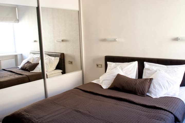 Apart Near Center, Free Parking - Riga