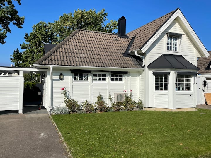 Hus På Ekerum, Borgholm, ÖLand - Borgholm