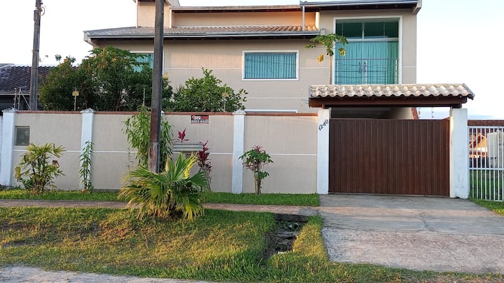 Sobrado Amplo Com Piscina E Churrasqueira - Guaratuba