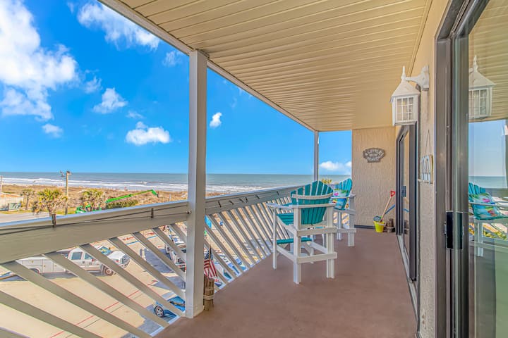 302 - Ocean Front On Main St. / King Bed Suite - North Myrtle Beach, SC