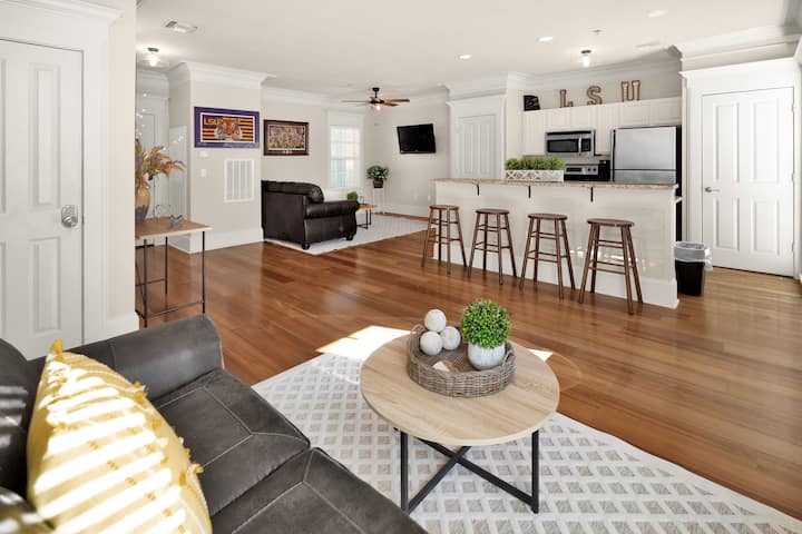 Luxury Condo Near Lsu, Downtown - Baton Rouge, LA