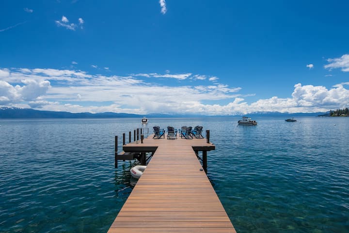Mesmerizing Lakeview's-hot Tub- Pier- Buoy- Pet - North Lake Tahoe, CA