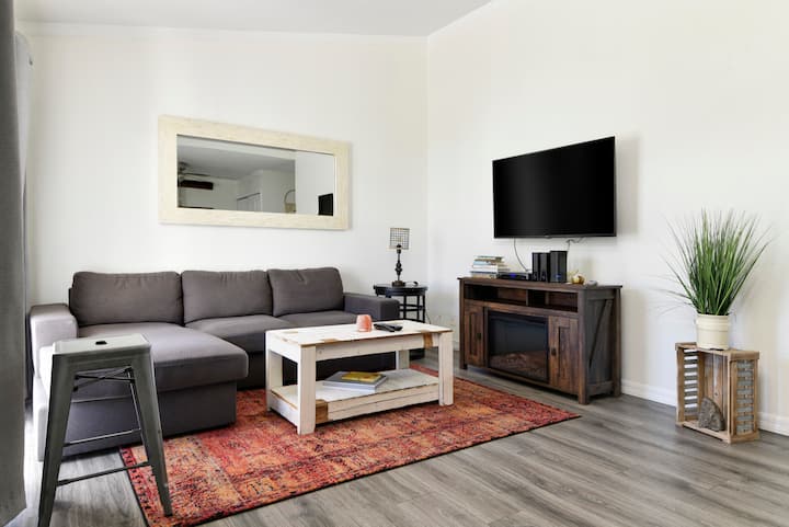 580 Unit-3  Eat In Dunedin - Dunedin, FL