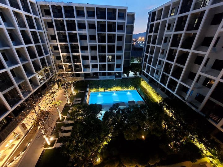 Tonkhow House (Luxury Condo On Hua Hin Main St, 2) - Hua Hin
