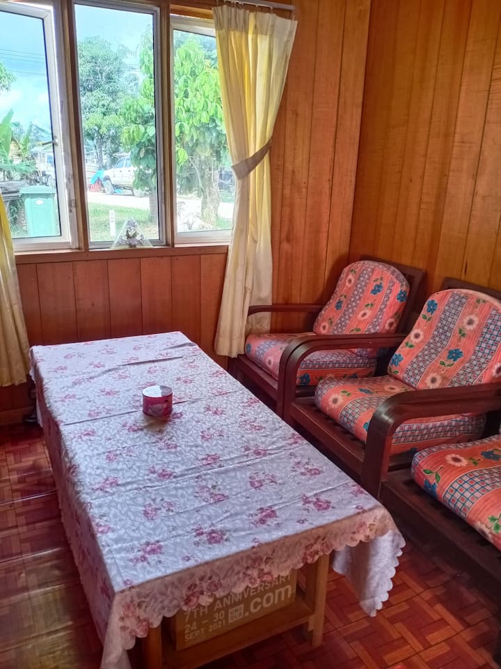 Bulan & Daud Homestay In Bario - Sarawak