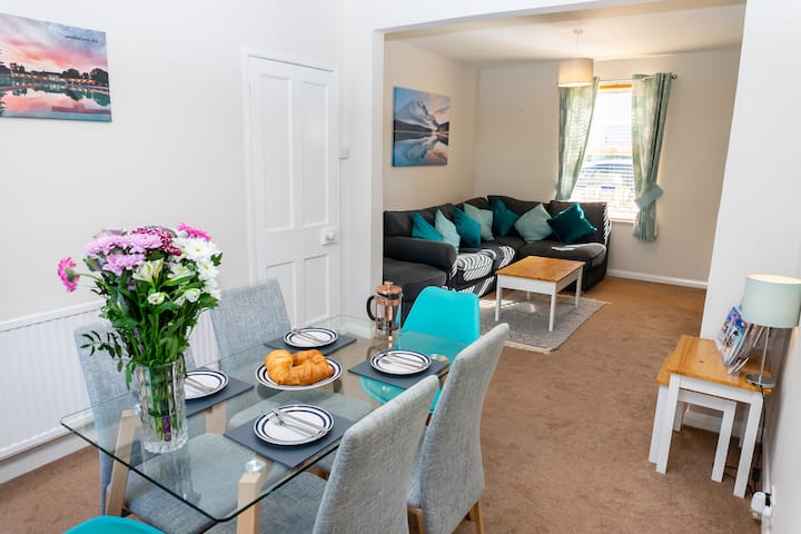 Cheltenham: 2 Bed (Sleeps 6)•city Centre•garden - Cheltenham