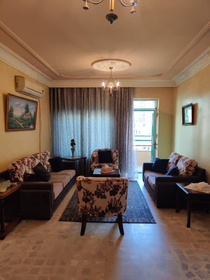 Fully Air Conditioned Clean Central Apartment - Amman