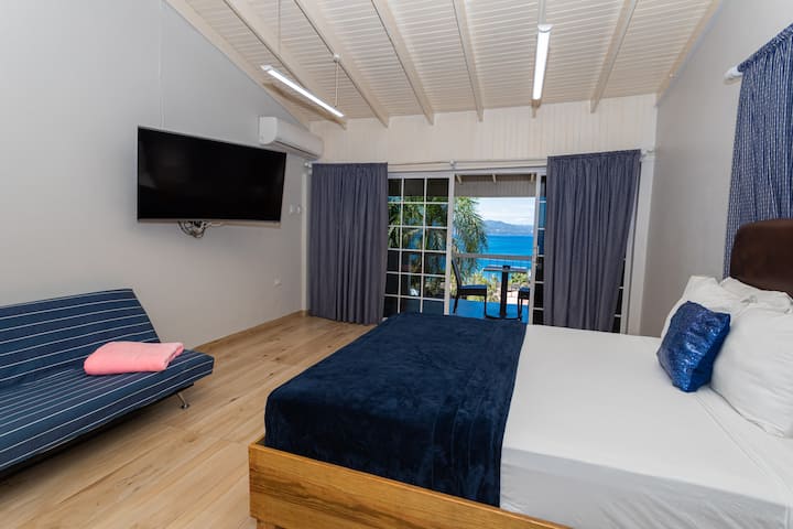 *Mg Travelers Sea/city Modern Condo - Montego Bay