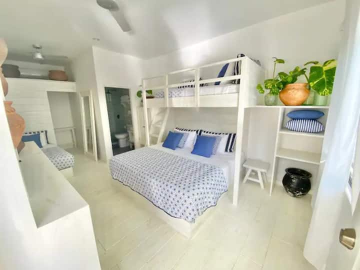 Family Of Three Hotel Room 3 - Nosara