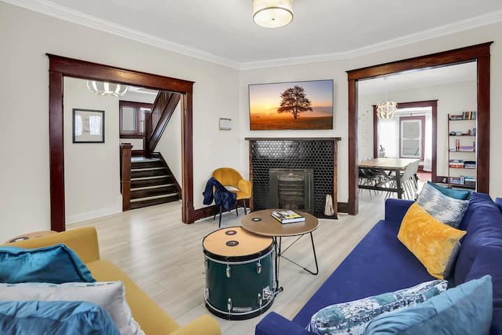 Fun, Family Friendly Stay In Niagara Falls - Niagara Falls