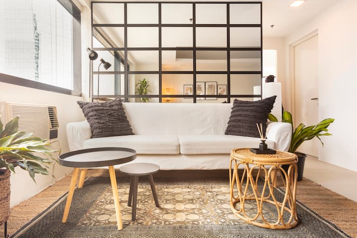 Cozy 2br Apt In The Heart Of Ortigas Center - Pasig