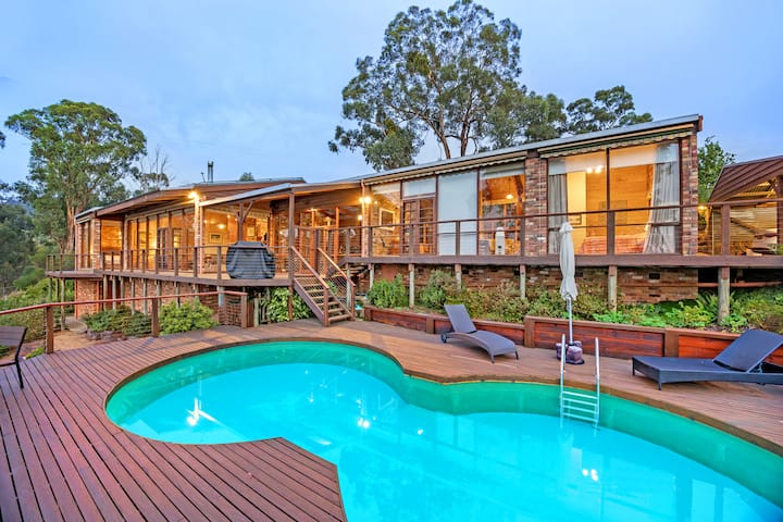 The Arkadia - Scenic Villa With Pool - Kinglake National Park