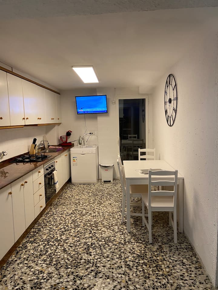 Habitación Con Terraza (De Uso No Turístico) - Costa Blanca