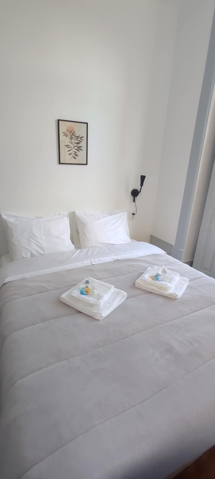 Q6-quarto Duplo E Wc Partilhado - Braga