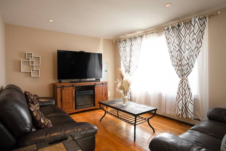 Cozy 2 Bedrooms By The Beach! - Lawrence, NY