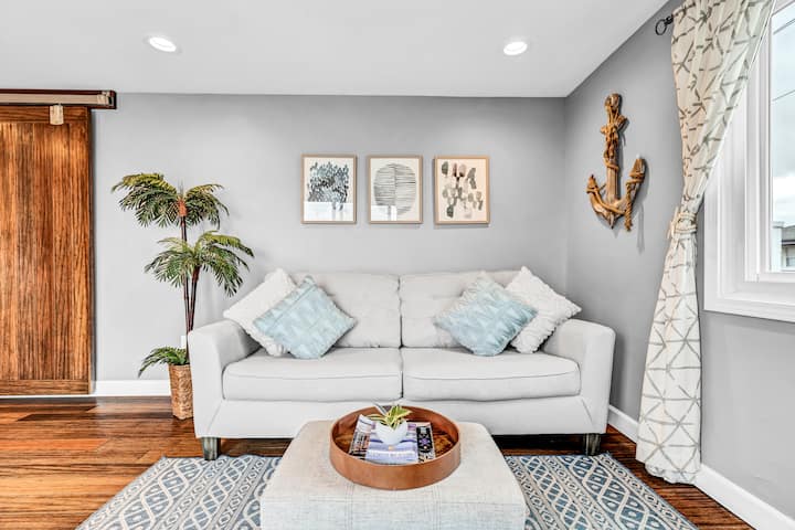 1 Br Condo - Water Views - 2 Min Walk To Beach - Carolina Beach, NC