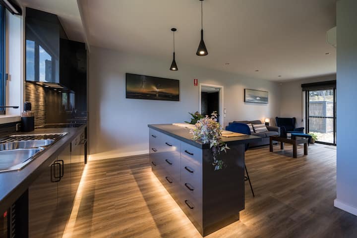 Secluded Bush Getaway. Studio Apartment 2 - Wonthaggi