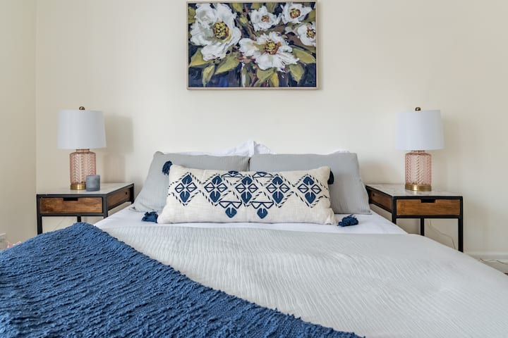 A Cozy And Clean 2 Bedroom Unit In Dt Toronto - Toronto