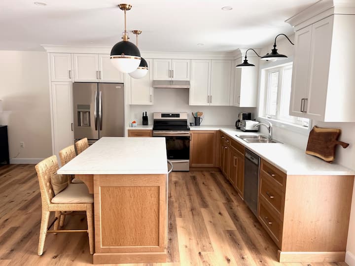 Beach House By The Woods - Luxury In Southampton - Southampton