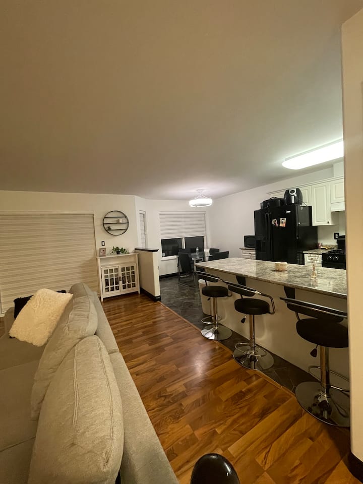 Historic Chilliwack - Live Music & Local Shop - Chilliwack