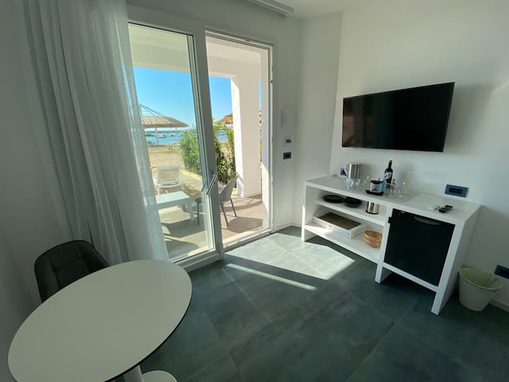 Suite Directly On The Sea With Breakfast Included - Peschici