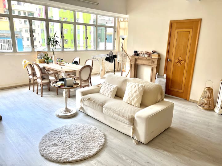 Room C - Coliving Space In Yau Ma Tei - Hong Kong