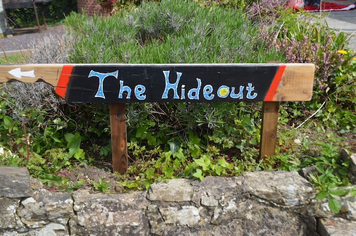 The Hideout: Cosy Couples Garden Retreat, Braunton - Croyde