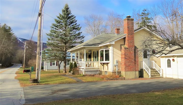 Paradise On Pleasant Street With Hot Tub @ Okemo - Ludlow, VT