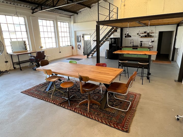 Helles Künstler Fotografen Loft - Saarbrücken