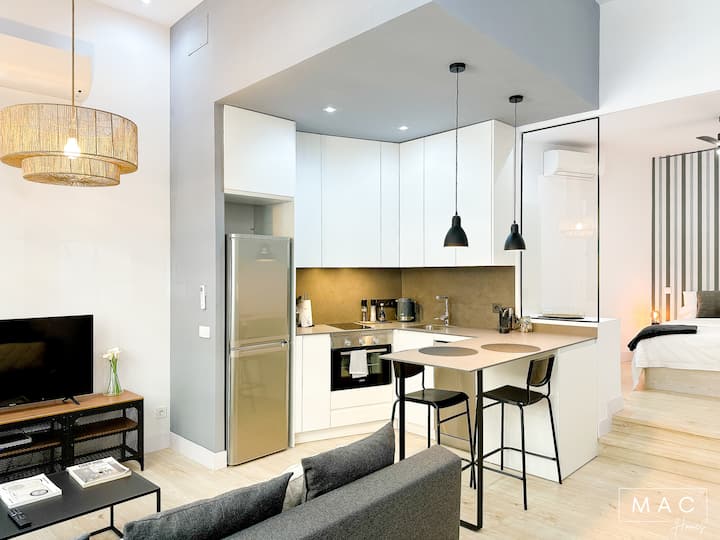 Design Loft, Walk To Serrano, El Viso & Bernabeu - Estación de Puerta de Arganda - Madrid