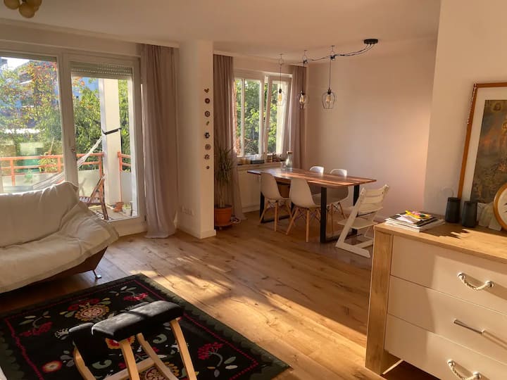 Ruhige Familienwohnung Mit Super Anbindung - Munique