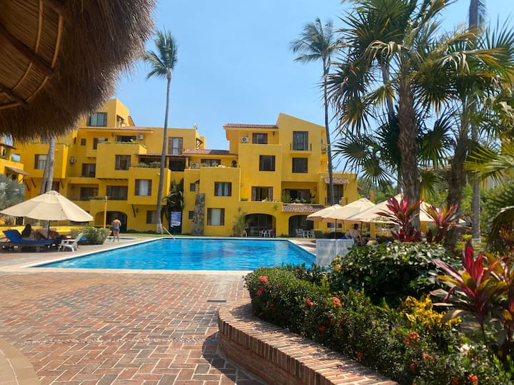 Manzanillo Club Santiago - Manzanillo, Colima, Mexico