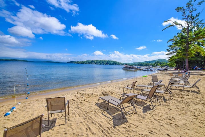 Entire Condo In Gilford At Misty Harbor - Gilford, NH