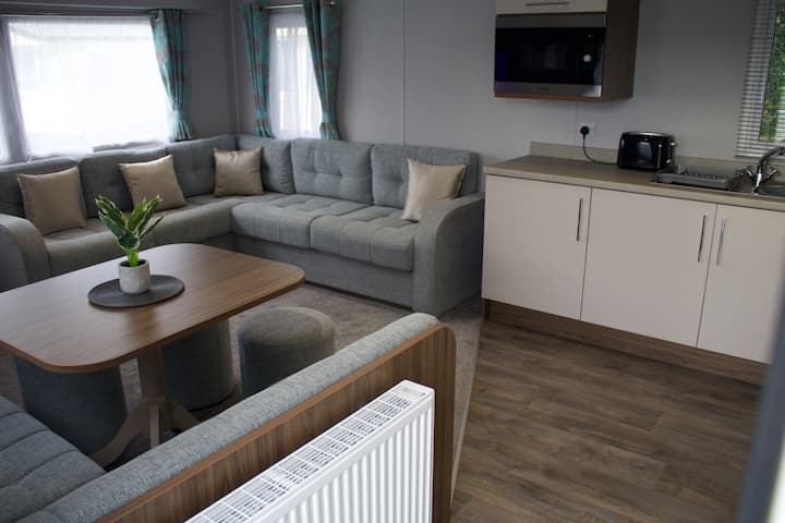 Static Caravan 2022 Willerby Seasons Deluxe - Mablethorpe