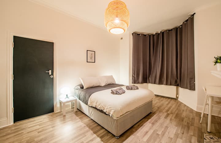 Spacious Comfy Stay 5min Walk - Willesden Junction - Londres