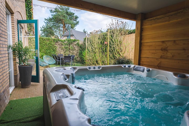 Luxe Veluws Vakantiehuis Met Jacuzzi En Sauna - Veenendaal