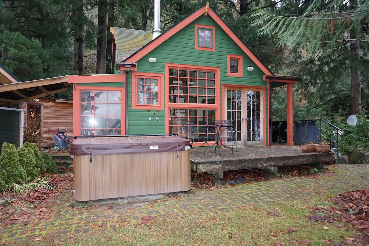 Seattle Cabin Vacation Rentals - Washington, United States | Airbnb