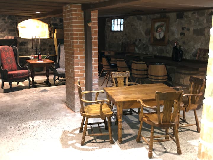 Inisfree B & B - The Arden Suite - South Haven, MI