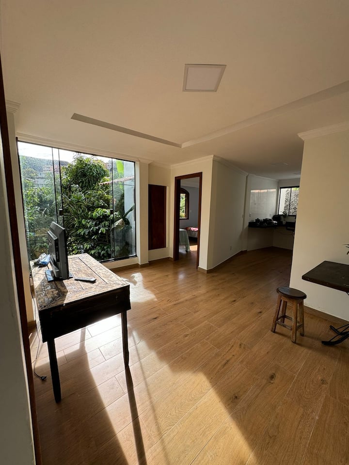 Chácara Urbana
2quarts, Ambos Cama Casal, Solteiro - Ouro Preto