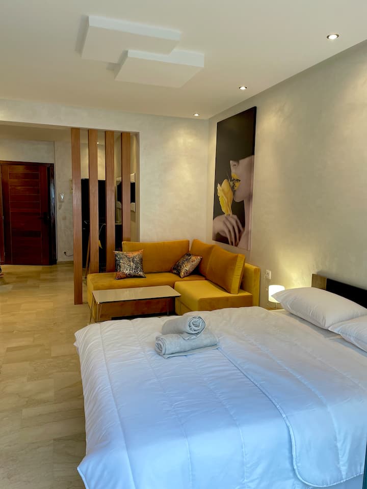 Yellow Pearl Agdal Arribat Center - Rabat