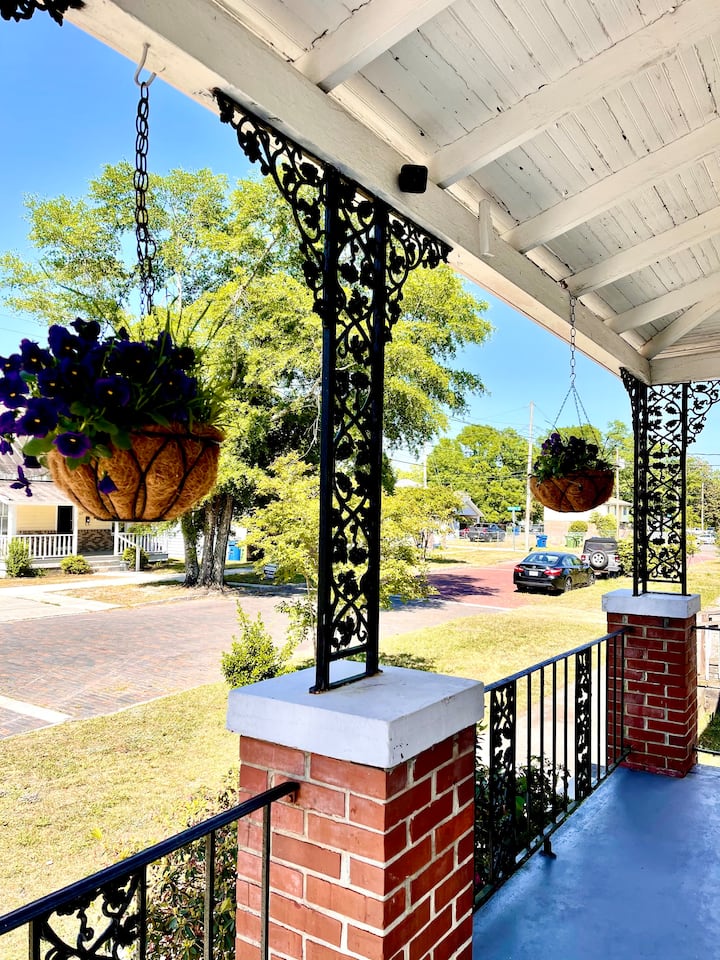 Dt: Off Street Parking+yard! - Wilmington, NC